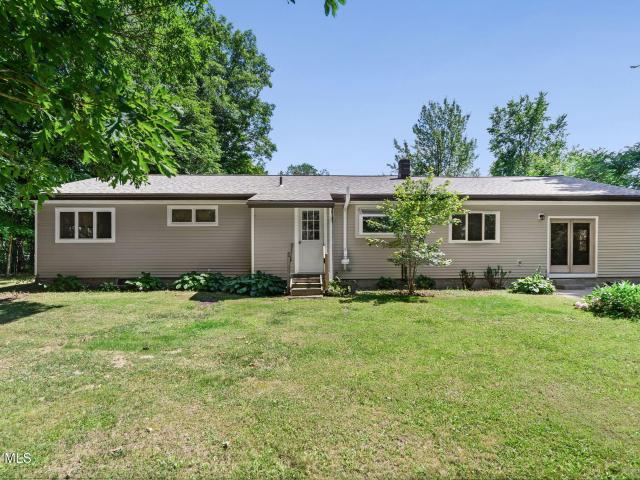 1141 Meadowdale Road