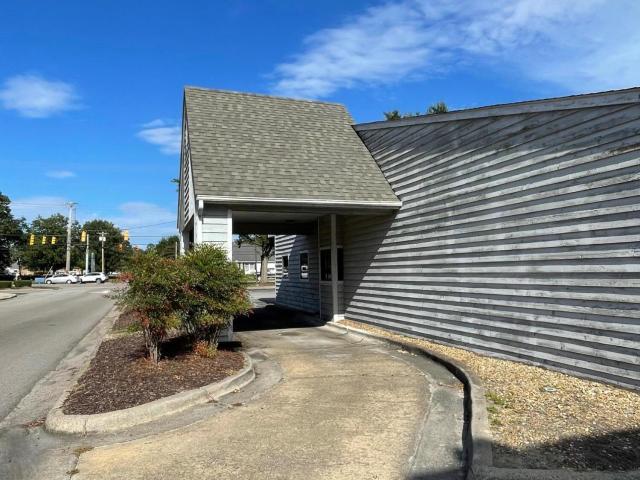 1141 N Road Street # Suite A1
