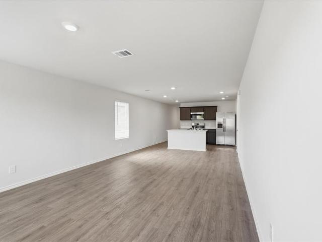 1141 Northfield Drive