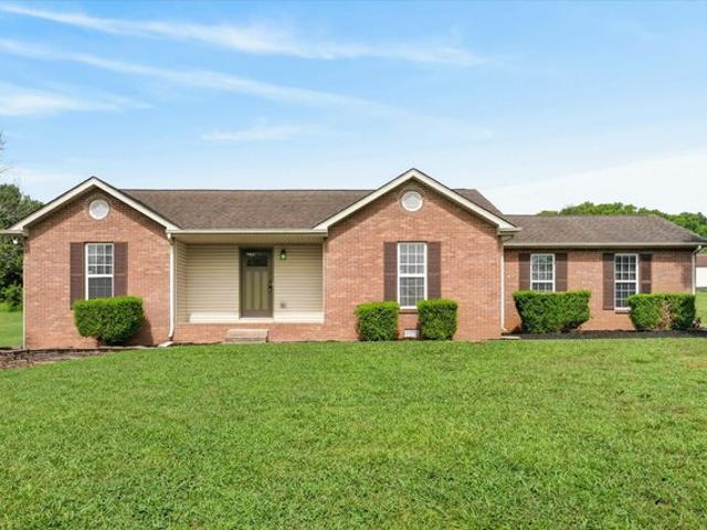 1141 Old Mack Rd, Clarksville, TN 37040