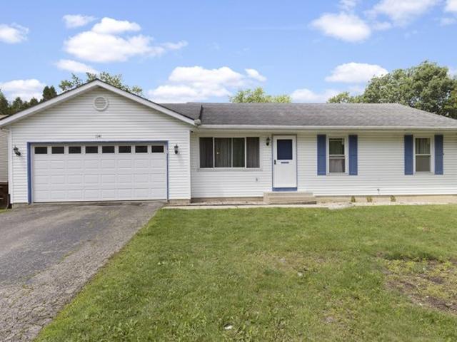 1141 Arnold Ave, Rockford, IL 61108