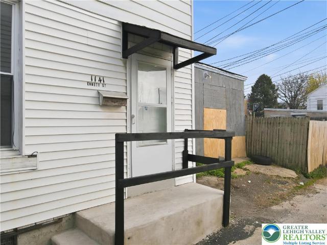 1141 Emmett Street