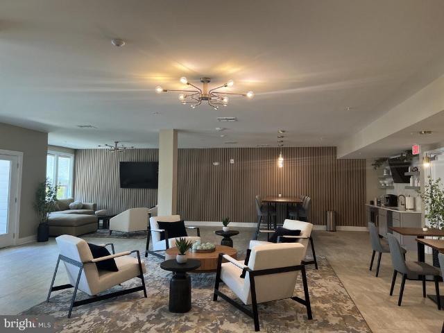 1141 Fortune Terrace # 307