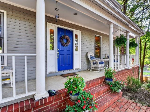 1141 hearthglow ct