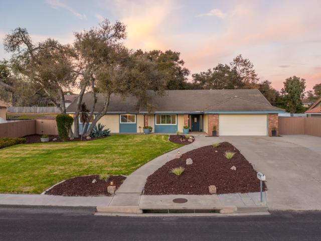 1141 Pellham Dr, Lompoc, CA 93436 | Compass