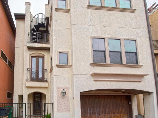 1141 W 23rd St, Unit B, Houston, TX 77008 | MLS #53572 | Compass