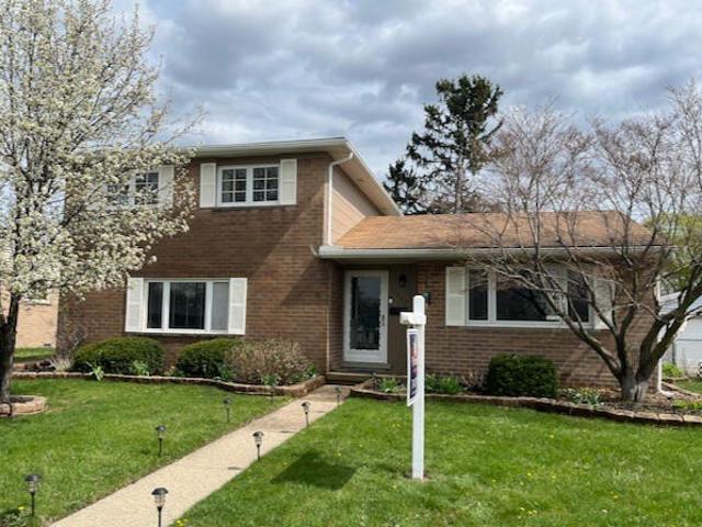 11423 Delvin Dr, Sterling Heights, MI 48314