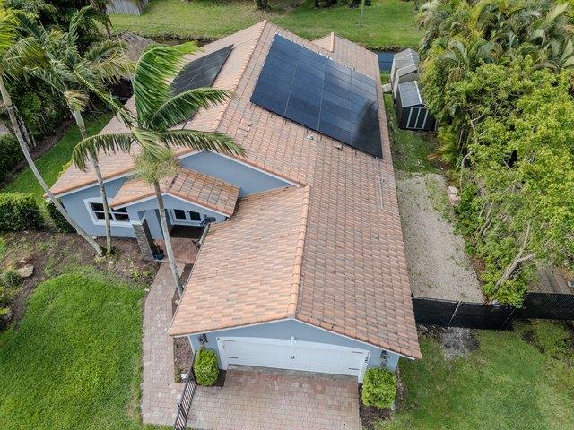 11420 NW 26th St, Plantation, FL 33323