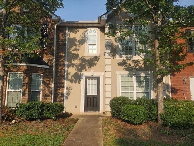11420 South Grove Dr, Hampton, GA 30228