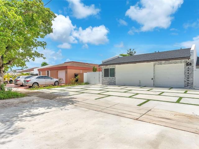 11421 SW 84th St, Unit 1, Miami, FL 33173 | MLS #A11925 | Compass
