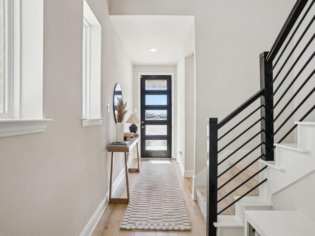 11422 Chepstow Crescent Court