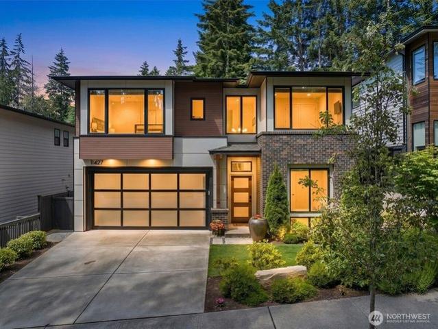 11427 th Ave NE, Kirkland, WA 98033