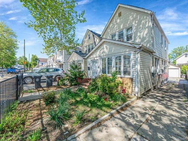 11427 th St, South Ozone Park, NY 11420