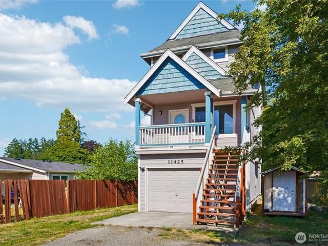 11425 A St S, Tacoma, WA 98444