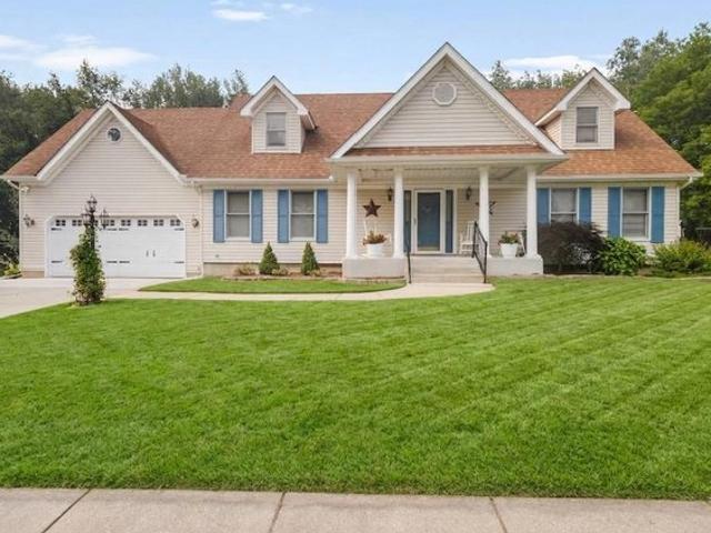 11425 Evergreen Blvd, Granger, IN 46530