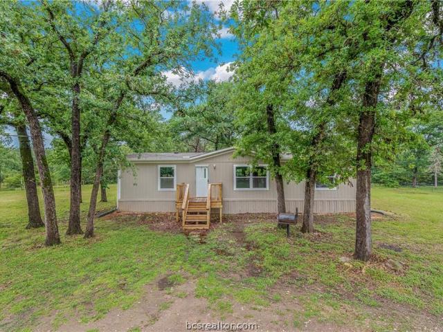11426 Woodglen Cir, Bryan, TX 77808 | MLS #26002 | Compass