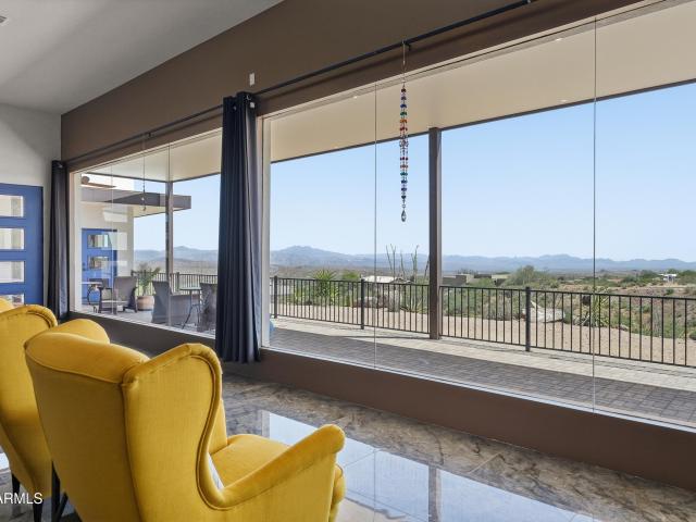 11426 E QUAIL Lane