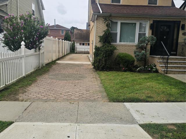 11428 th Street