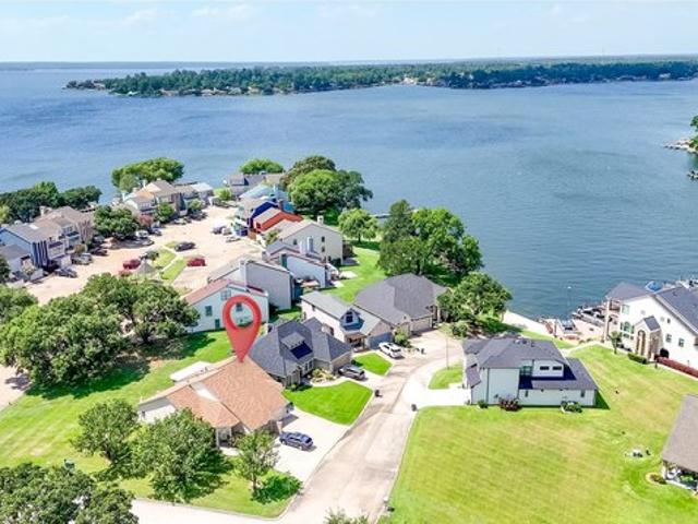 11429 Outrigger Dr, Willis, TX 77318