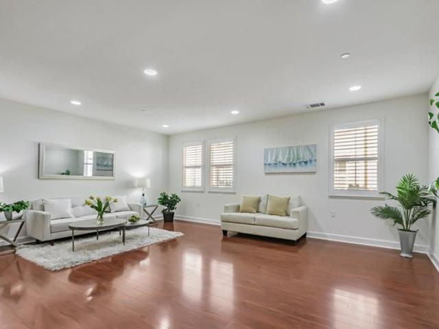 1142 Mente Linda Loop, Milpitas, CA 95035