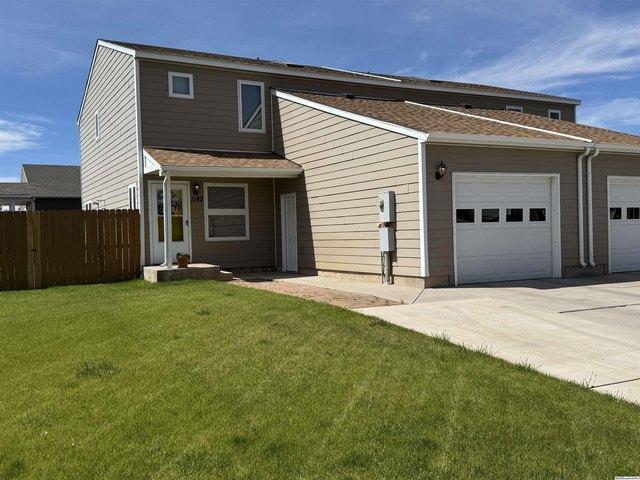 1142 Boswell Dr, Laramie, WY 82070
