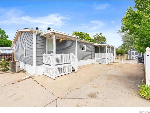 1142 Caroline Court