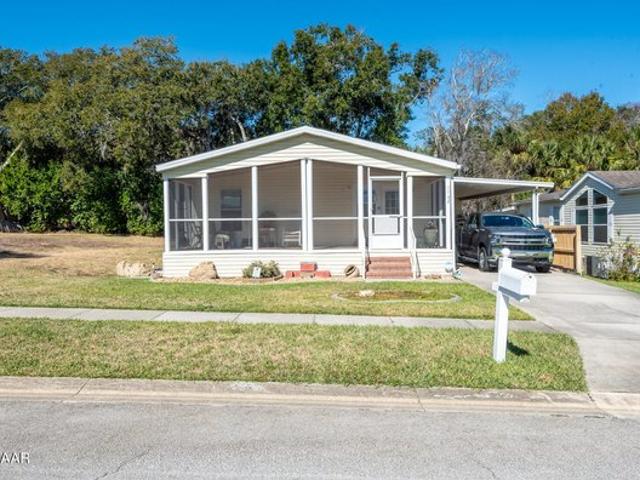 1142 Coquina Blf, Daytona Beach, FL 32117