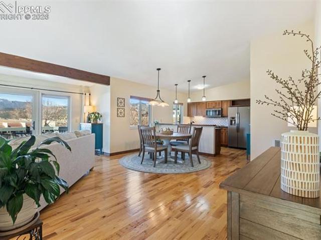 1142 Fontmore Road