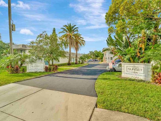 1142 Sunset Point Rd 2 Bedroom Apartment for Rent at 1142 Sunset Point Rd, Clearwater, FL 33755