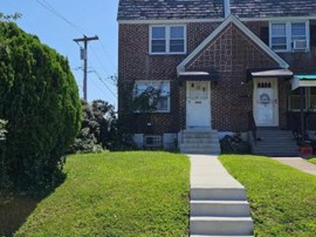 1142 Saint Vincent St, Philadelphia, PA 19111