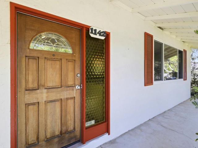 1142 Viscaino Avenue