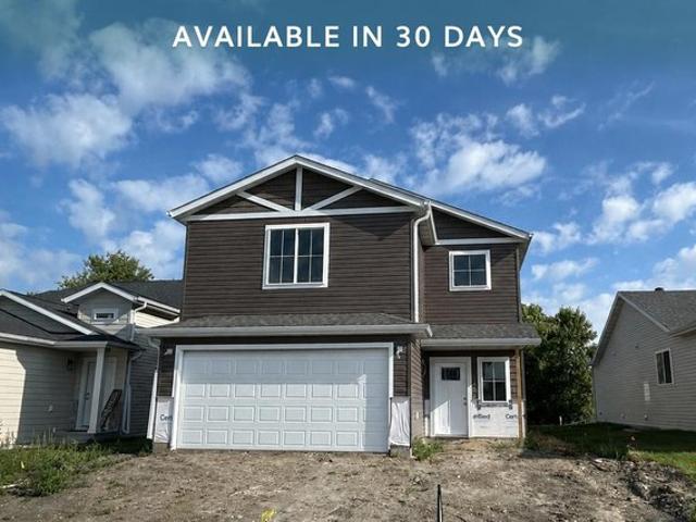 1142 W 55 Ave, West Fargo, ND 58047