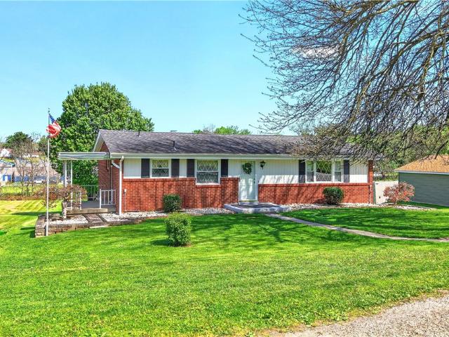 1142 W Laurel Cir