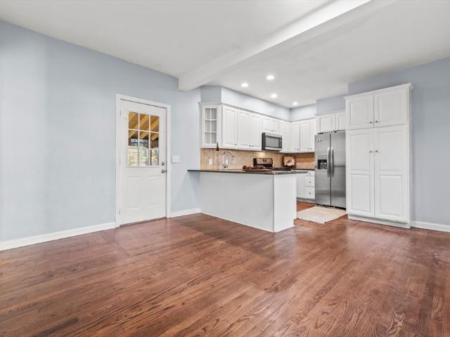 1142 Washington St, Unit 1, Whitman, MA 02382 | MLS #73501 | Compass