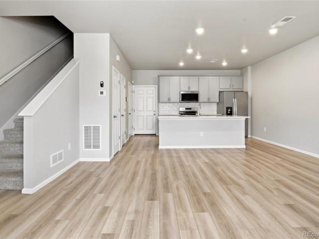 11433 W Belleview Drive