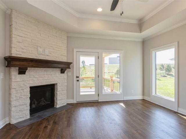 11433 S Waterford Dr, Olathe, KS 66061 | MLS #2482 | Compass