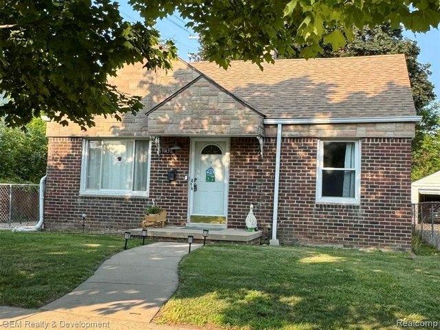 11430 Garfield, Redford, MI 48239