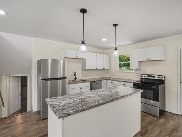 11431 Gravenhurst Drive