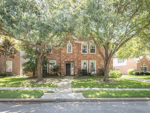 11431 Little Orchard Ct, Tomball, TX 77377
