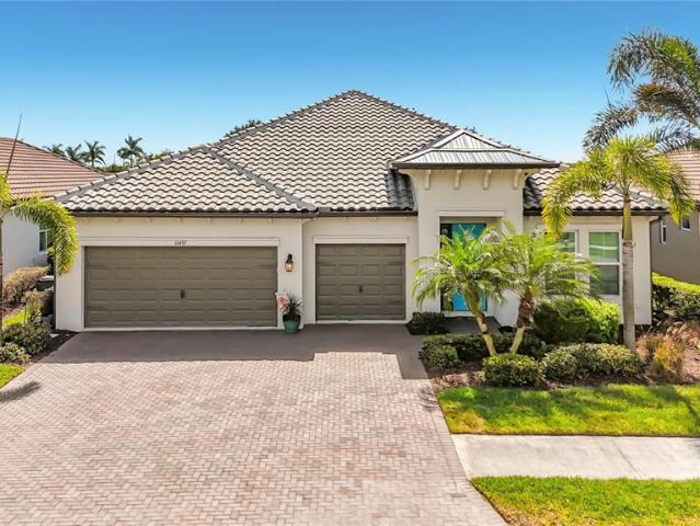 11437 Montserrat Dr, Venice, FL 34293 | MLS #A4684 | Compass