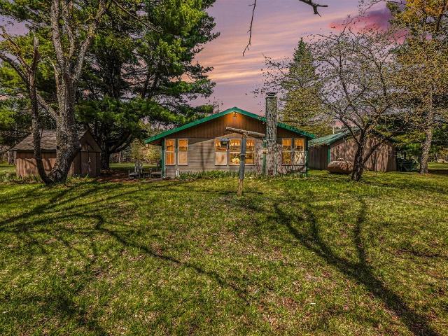 11435 Woodland Drive