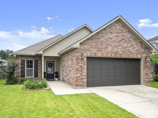 11435 Rossow Ct, Denham Springs, LA 70726