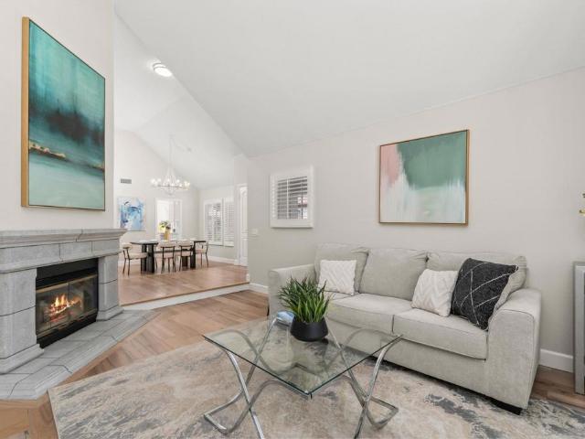 11436 Ballybunion Sq
