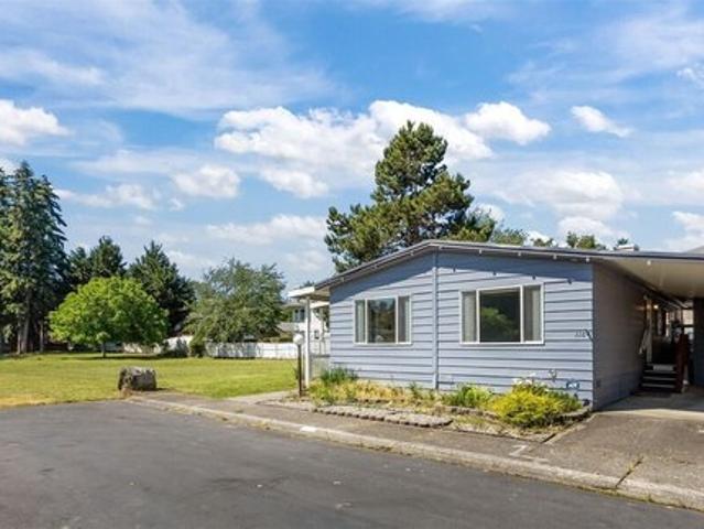 11436 SE 208th St Spc 116, Kent, WA 98031