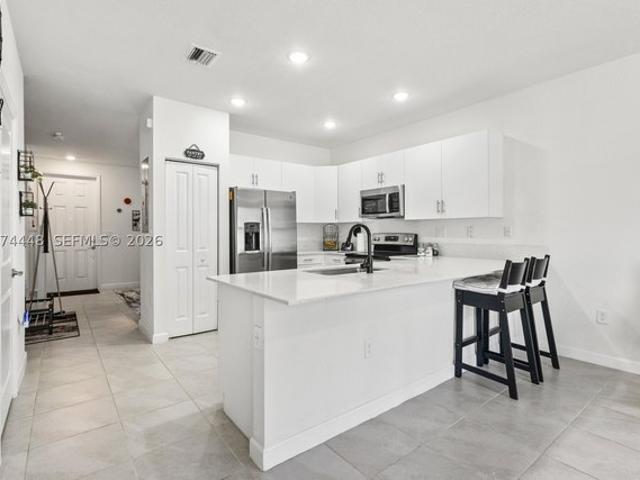 11438 W 34th Ct Unit 11438, Hialeah, FL 33018