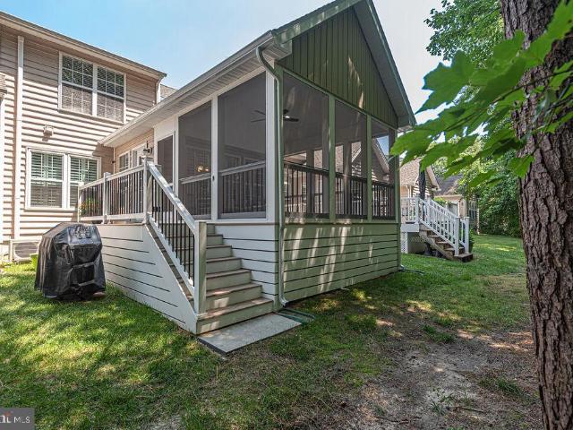 11438 Manklin Creek Road