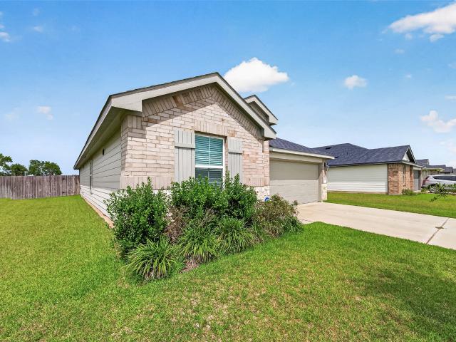 1143 Buffalograss Trail