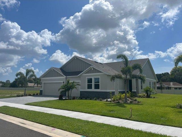 1143 Banff Dr NE, Palm Bay, FL 32905