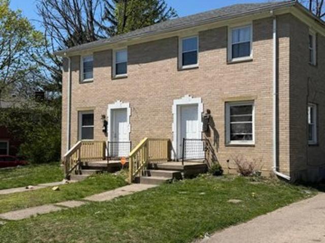 1143 Cedarview Dr, Springfield, OH 45503