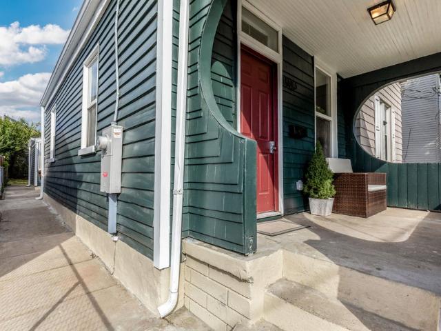 1143 Columbia Street
